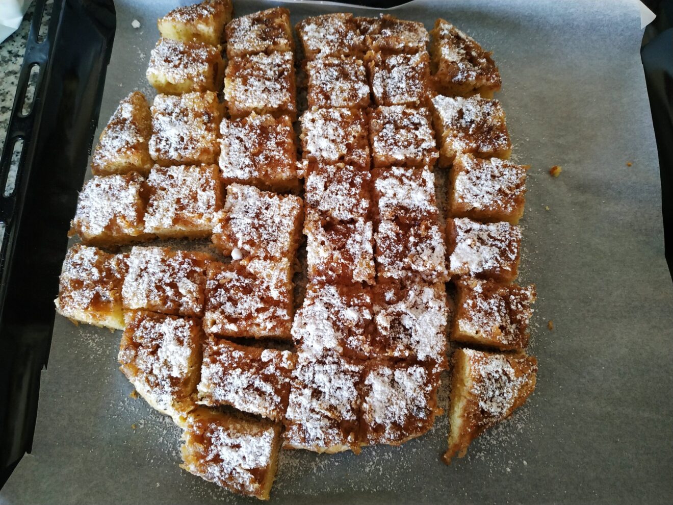 Enfes Tadı ve Mis Kokusuyla Elmalı Kek-1001YemekTarifi-Kolay, Pratik, Videolu ve Resimli Yemek ...