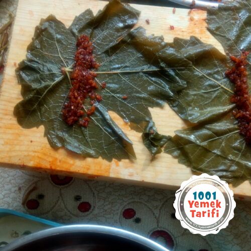 Zeytinyagli sarma tarifi-bulgurlu sarma yapimi-sarma nasil yapilir kac ...
